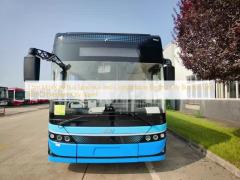 5m‘s stads minibus (Autobus urbano elettrico mini di 5m) is een stads elektrische bus (Avtobus stads elektrisch, zeer gemakkelijk en veilig voor reizen stad) en het vervoersmiddel is uitgerust met het aandrijfsysteem en het aandrijfsysteem.