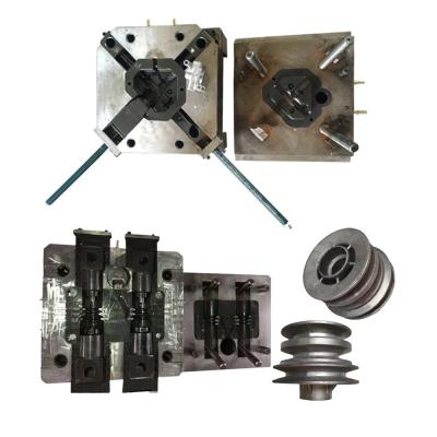 China Hot Runner Cold Runner Die Casting Molds LKM HASCO DME Mould Base For Car Parts for sale