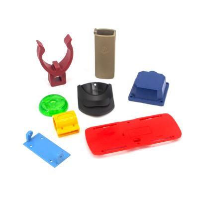 Cina Stampo di iniezione in plastica a colori personalizzato per la produzione di parti interne per autoveicoli in vendita