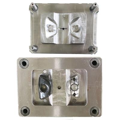Cina Fabbricazione di connettori multi-pin per potenza pesante su misura con materiale ABS/PP/PS/PE/PVC/PA6/PA66 e colori personalizzati in vendita