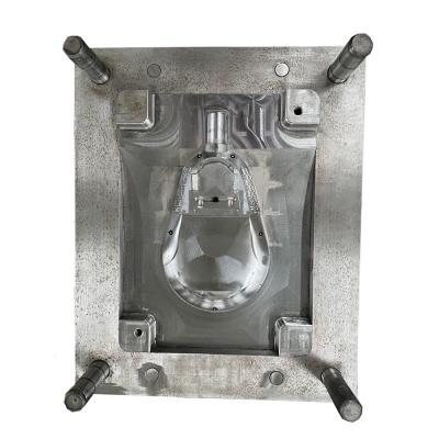 Cina Fabbricazione di stampi per iniezione in plastica ABS con base di stampo LKM.HASCO.DME e 500000-1000000 colpi in vendita