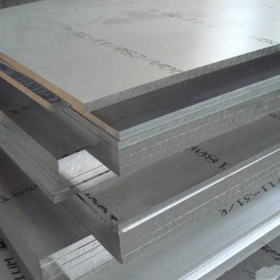 Cina 6061 pezzo fucinato di alluminio dello strato 900mm della bobina T6 per il materiale da costruzione della barca in vendita