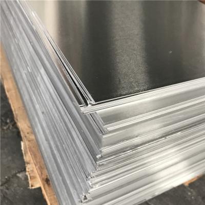Cina 6061 pezzo fucinato di alluminio dello strato 900mm della bobina T6 per il materiale da costruzione della barca in vendita