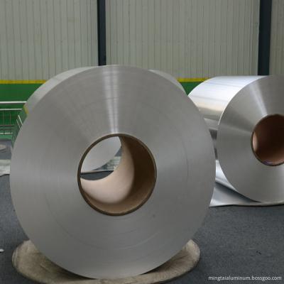 Cina Bobina di alluminio 20ft del rotolo del metallo 2000mm per coprire strato in vendita