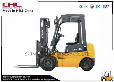 China Gasbetriebener Gabelstapler Tonne NISSANS engine1.8 für Lagerplatz Materialtransport zu verkaufen