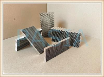 China Impact Energy Absorber Aluminum Honeycomb Core For Shipbuilding en venta