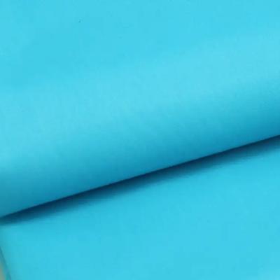Cina 100% Waterproof Polyester Fabric Semi Dull Taslon Fabric For Men Shirts Tent 228t Taslon Fabric in vendita