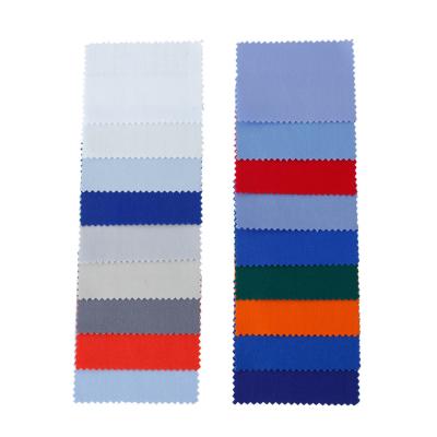 Cina 18 Colors 60 Cotton 40 Polyester Fabric For Clothes Manufacturing in vendita