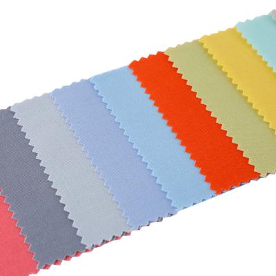 中国 Custom Polyester Cotton Fabric 30 Kinds Of Color Comfortable Dress Fabric 販売のため