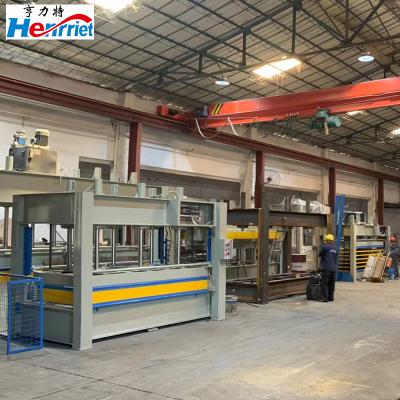 China 4 Layer Hot Press Machine 160T Plywood Hot Pressing Machine Automatic for sale