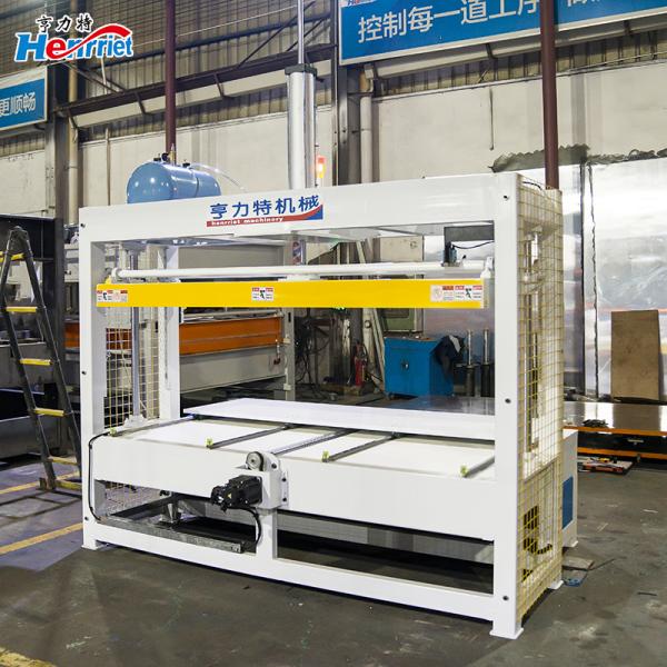 Quality Slow Speed Cold Pressing Machine Cold Press Mold Machine Customized Air for sale