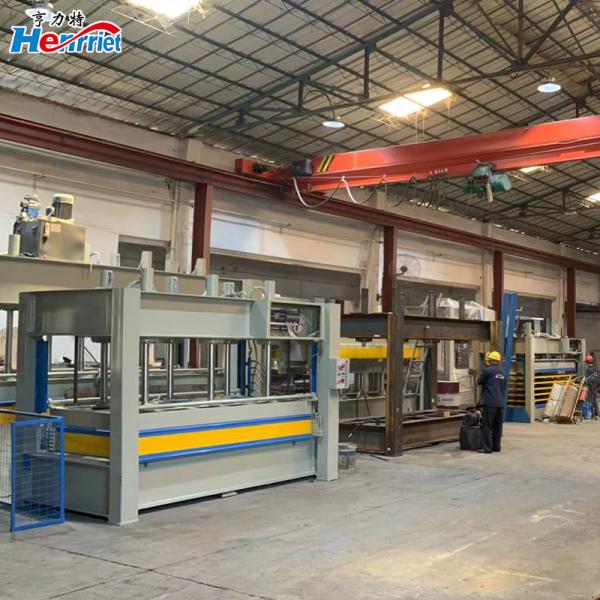 Quality 50T Wood Heat Press Machine 8 Layer Veneer Press Machine 380V for sale
