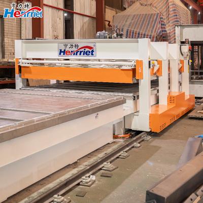 China 100T Pressure Automatic Gantry Movable Hot Press Machine with Electric Heating for Insulation and Cold Storage Doors for sale