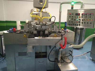 China Small Start Fish Oil 12000pcs/H Softgel Encapsulation Machine for sale