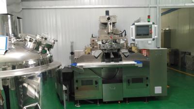 중국 자동 캡슐 도심 기름 Softgel 캡슐에 넣기 기계 120000pcs/H 판매용