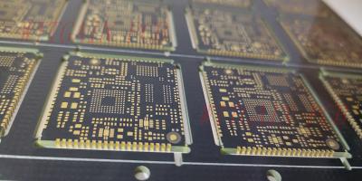 China Universeel PCB-Half het Gatenfr4 Substraat van de Controleraad de Module van 6 Laaggps Te koop