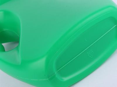 Cina il detersivo di lavanderia vuoto di verde 2000ml imbottiglia i contenitori 1MM spesso in vendita