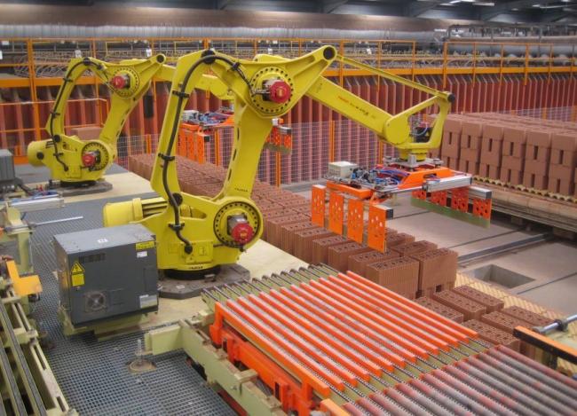 Fully Automatic Palletizing Robot That Greatly Improves Factory Efficiency