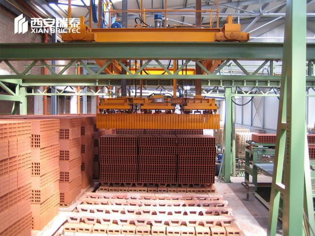 Fully Automatic Brick Stacking Robot Improves Brick Factory Efficiency
