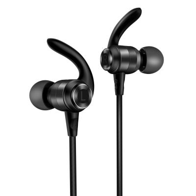 Cina IPX7 d'attaccatura ha marcato a caldo le cuffie avricolari delle cuffie delle cuffie di Bluetooth del collo con il Mic in vendita