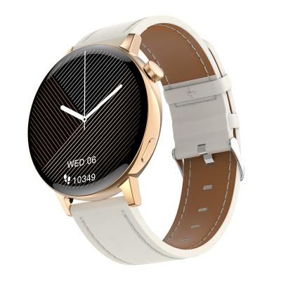 中国 電話のために防水するためにスマートな腕時計IP68を呼ぶ1.32インチの表示ブルートゥース 販売のため