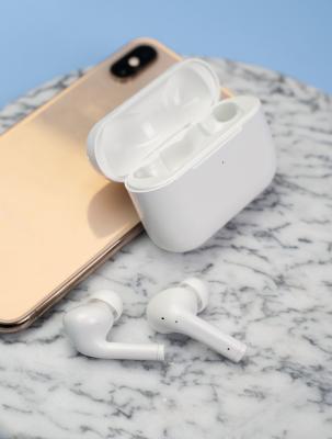 China Bas Ware Draadloze ANC oordopjes 5,0 van TWS Bluetooth 4 Uren die Tijd spelen Te koop