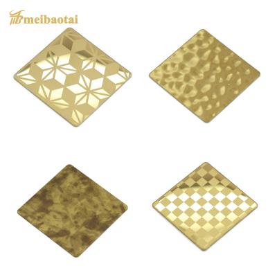 China Embossed Gold 201 Stainless Steel Plate 1500mm Width Smooth Surface for sale