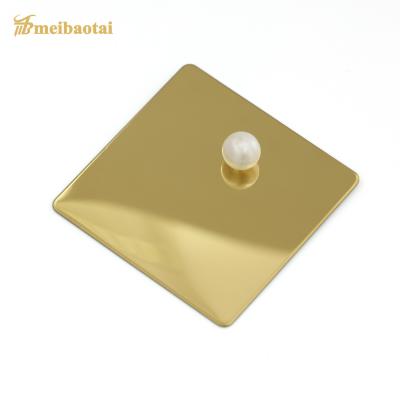 China Titanium Gold Cold Rolled 201 Stainless Steel Sheet 1219*2438 Flat Shape for sale