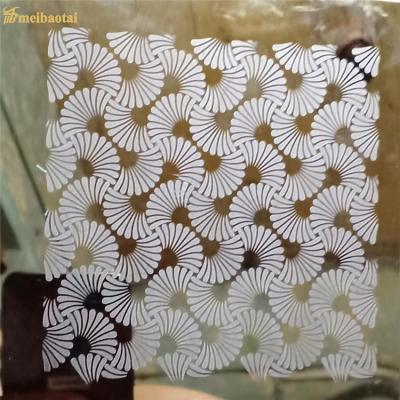 중국 반사경은 스테인레스 강 시트 두께 0.3-3.0mm 승강기 장식을 식각했습니다 판매용