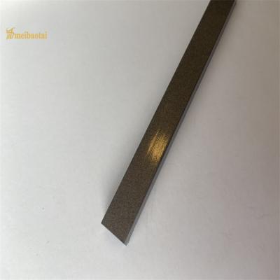 China A guarnição de aço inoxidável decorativa 201 da telha do entalhe de U 304 HL da cor limpa com jato de areia o revestimento à venda