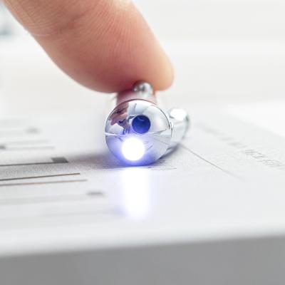 Cina 0.5mm Larghezza di scrittura Gel Pen 4 in 1 Multi Laser Pointer LED Torcia luce per gli educatori in vendita