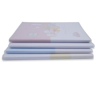 Cina Libro di esercizi per studenti stampato a colori senza magnetismo e autoadesivo in vendita