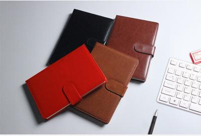 Cina Notebook personalizzato con copertina di cuoio PU di lusso e materiale cartaceo personalizzato in vendita