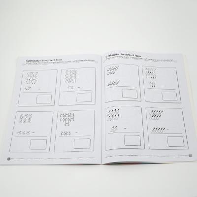 Cina Customized Logo 2022 English Student Workbook Exercise Book for Drawing And Writing (Libro di esercizio per il disegno e la scrittura) in vendita