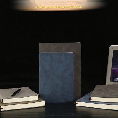 Cina Business Journal Custom A5 Planner Set di notebook in pelle PU con logo e copertina cartacea in vendita