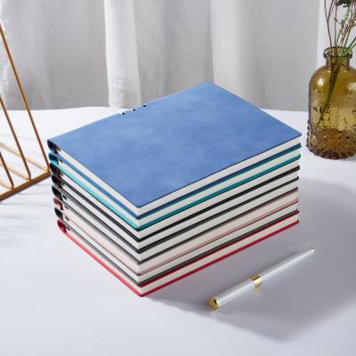 中国 柔らかいカバー PU レザーノートブック 弾性ペンホルダー パーソナライズされた紙ノートブック 販売のため