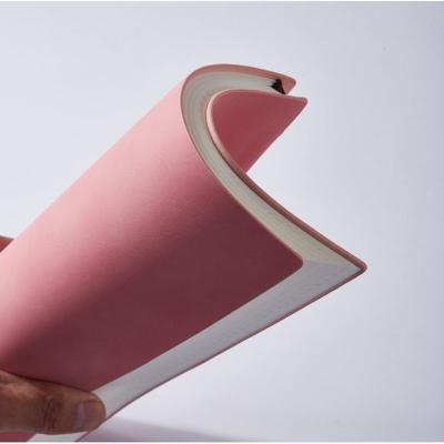 中国 柔らかいカバー PU レザーノートブック 弾性ペンホルダー パーソナライズされた紙ノートブック 販売のため