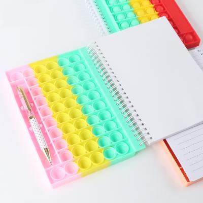 Cina Copertina in silicone impermeabile, bollino di decompressione, quaderno con 100 pagine interne e regalo in vendita