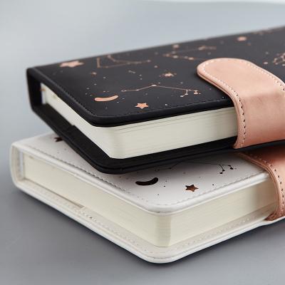 Cina Promozione A6 Notebook di stampa su misura con 144 pagine interne e design professionale in vendita