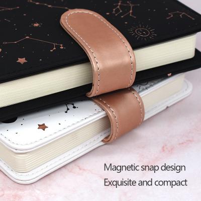 Cina Promozione A6 Notebook di stampa su misura con 144 pagine interne e design professionale in vendita