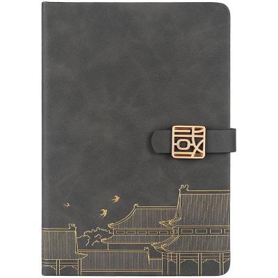 Cina Dimensioni personalizzate A5 Quaderni giornalieri a copertina rigida con penna e set regalo Dimensioni personalizzate in vendita