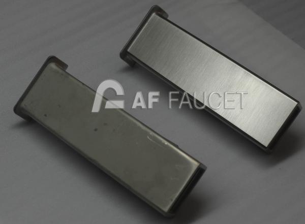 RTAF-RB0408-4-スピンドル 8 ステーション ブラッシング 機械 小部品のための CNC ワイヤリング 機械
