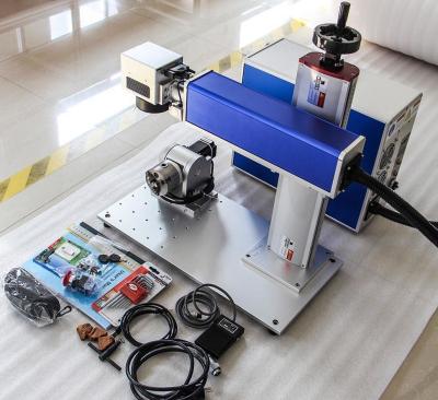 Cina color fiber laser marking machine price /fiber laser engraver/laser marker on metal in vendita