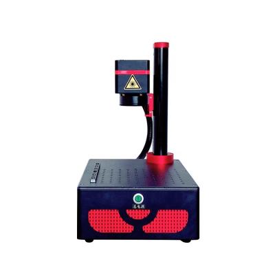 中国 金属の色繊維レーザーの印機械価格の/fiberレーザーの彫刻家/レーザーのマーカー 販売のため