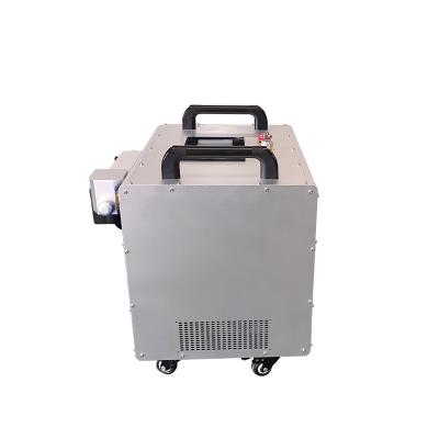 Cina Macchina tenuta in mano di pulizia del laser di raffreddamento ad acqua, dissolvente di ruggine portatile del laser 50W in vendita