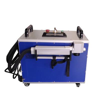Cina Macchina tenuta in mano di pulizia del laser di raffreddamento ad acqua, dissolvente di ruggine portatile del laser 50W in vendita