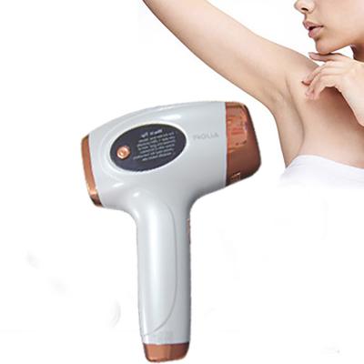 Cina Macchina di depilazione del laser del corpo 1200nm Ipl, macchina permanente di depilazione 5J in vendita
