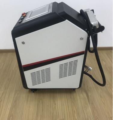 中国 携帯用150W 10mmレーザーはクリーニング機械焼き払いシステム錆つく 販売のため