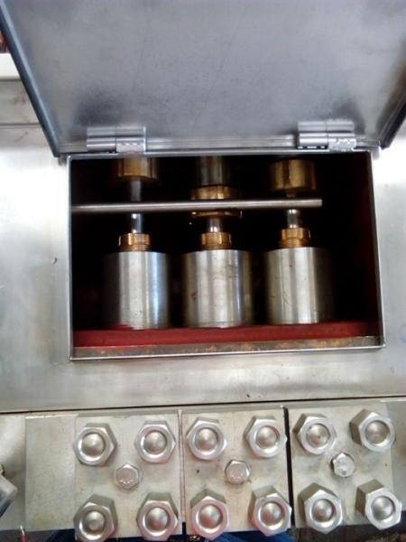 500 L/H High Performance Dairy Homogenizer 25 Mpa For Liquid / Food