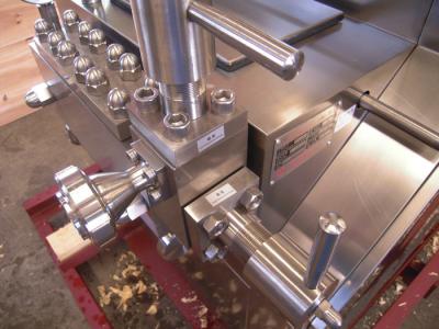 China Vloeibare Homogenisator met hoge weerstand met SUS304-Roestvrij staalmateriaal Te koop